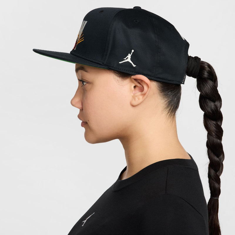 JORDAN ESSENTIALS PRO STRUCTURED HAT "BLACK/KELLY GREEN/SAIL" – Sneaker ...