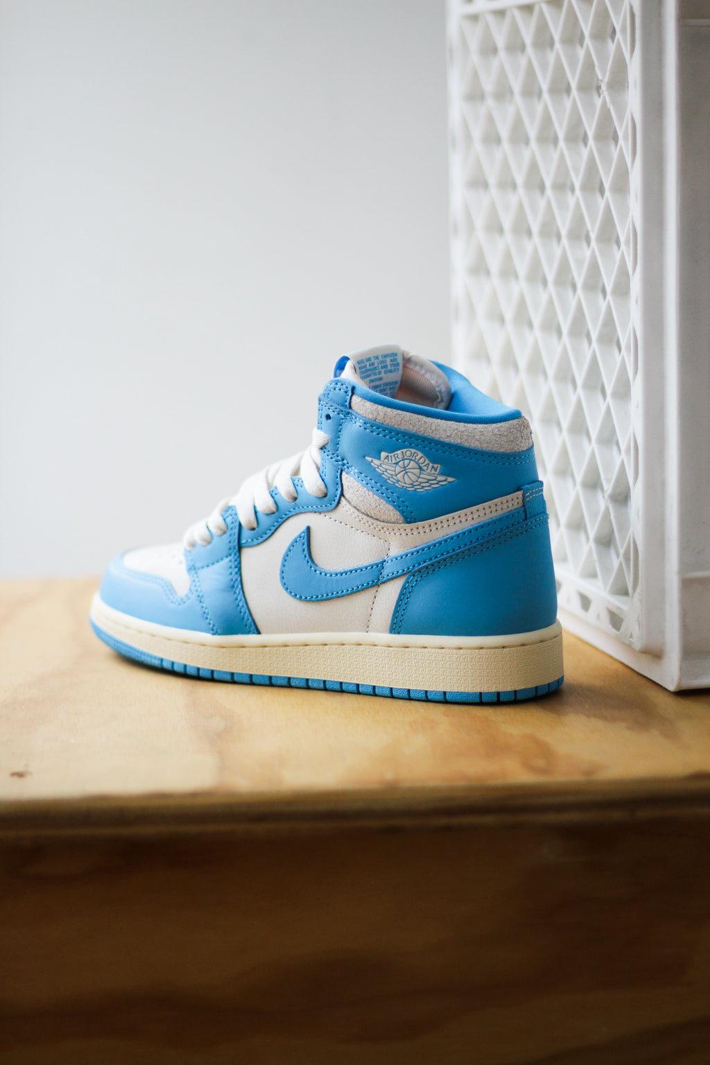 AIR JORDAN 1 RETRO HIGH OG (GS) "DARK POWDER BLUE/DARK POWDER BLUE-SAI ...