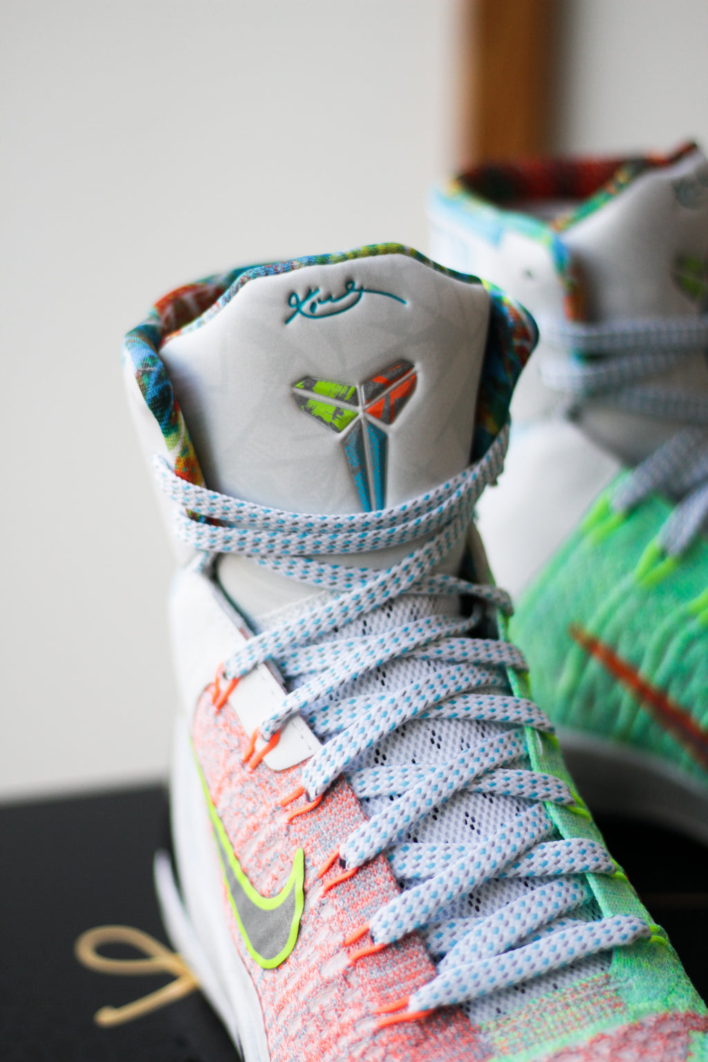 NIKE KOBE IX ELITE PROTRO "WHITE/REFLECTIVE SLVR-CHLORINE BLUE ...