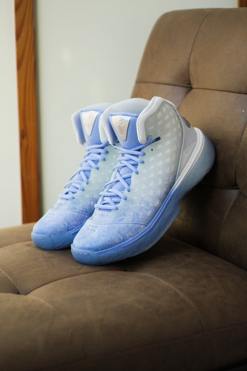NIKE KOBE III PROTRO "ROYAL PULSE/CHROME-WHITE" – Sneaker Room