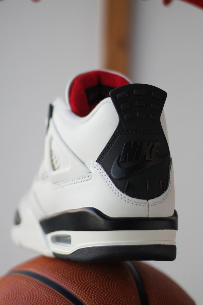 AIR JORDAN 4 RETRO (GS) "SAIL/BLACK-UNIVERSITY RED" – Sneaker Room