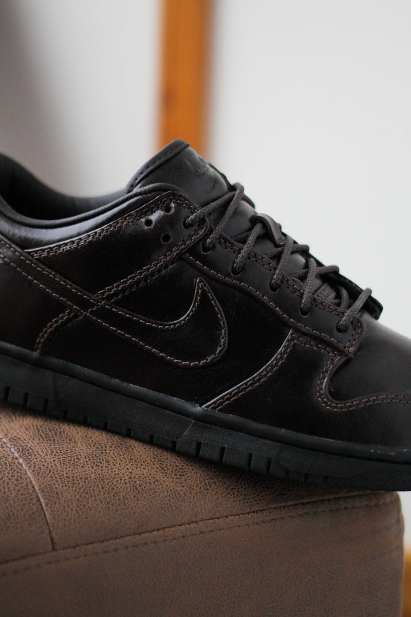 NIKE DUNK LOW RETRO PREMIUM "CLASSIC BROWN/CLASSIC BROWN-BLACK ...